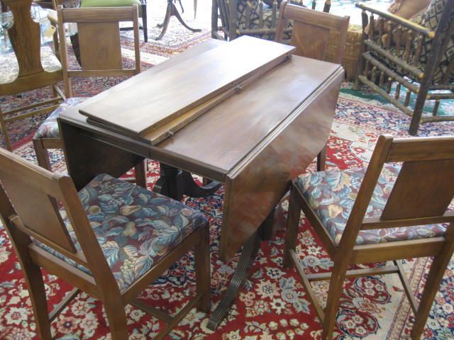 Price guide for Duncan Phyfe Style Dropleaf Table