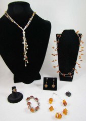 Collectible Amber Glass - A Guide to Researching and Valuing Your ...